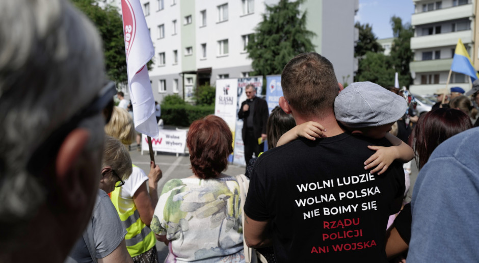 Policja zapowiada zero tolerancji dla antyszczepionkowców. Będą surowe kary Policja zapowiada zero tolerancji dla antyszczepionkowców. Będą surowe kary