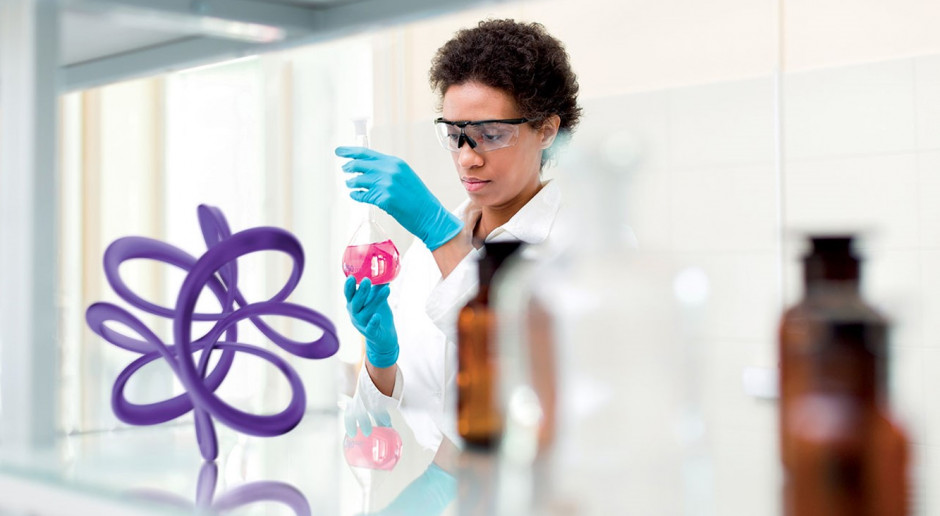 30 lat Merck w Polsce. Phil Krzyzek: firma to synonim postępu i rozwoju ...