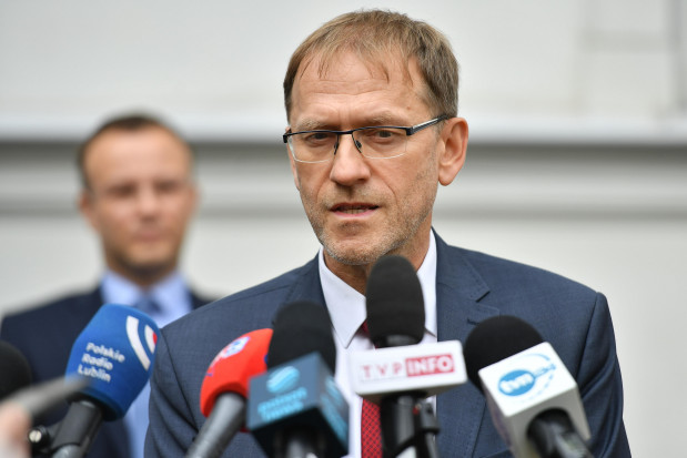 COVID stał się chorobą osób z upośledzeniem odporności. "Potrzebują dodatkowej profilaktyki"