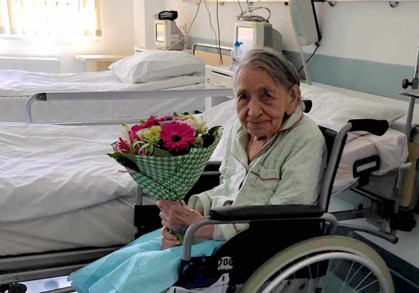 Kardiolodzy uratowali 101-latkę z zawałem serca. Prof. Piotr Buszman ...